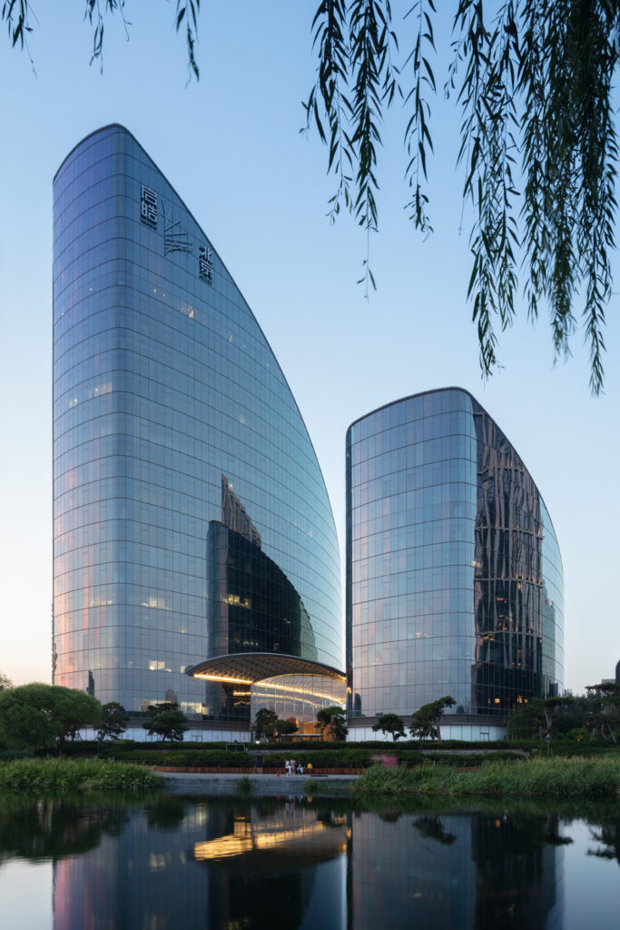Genesis, Beijing – HG Esch
