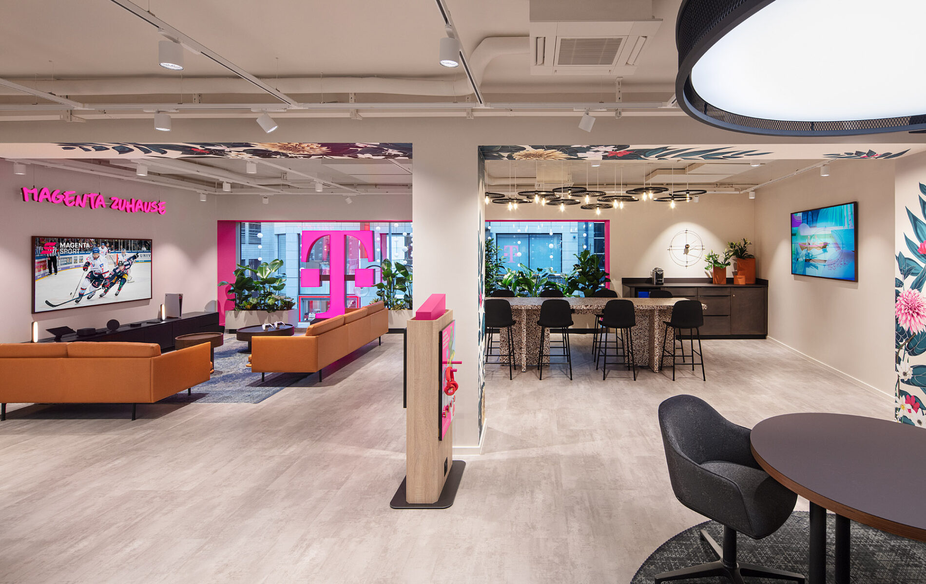 Telekom Flagship Store, Cologne – HG Esch